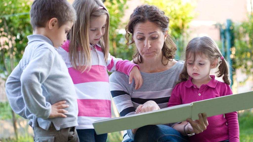 Teach Your Children to Know God-Proverbs 9:10 - A Child Shall Lead Them ...